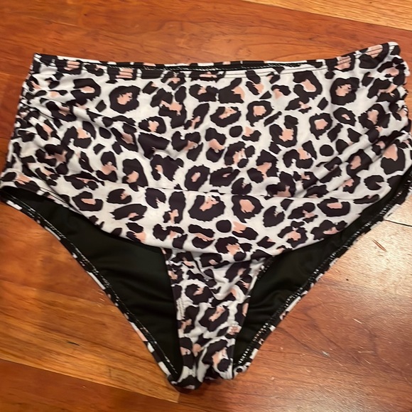 Swim | New Leopard Print Swim Bottoms With Side Gathers And Tummy ...